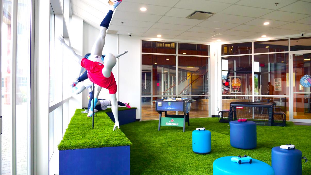 EuroClass - Amusement Parks | Activities and Attractions | Visit Québec ...