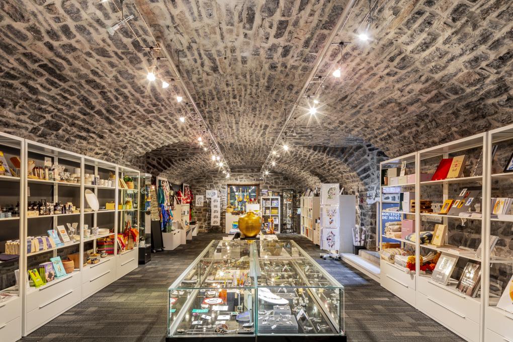 Musée de la civilisation - Museums | Activities and Attractions | Visit ...