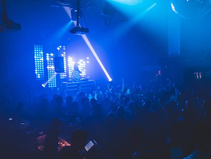 Le Drague Cabaret Club - Nightclubs | Activities and Attractions ...