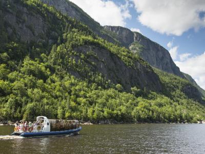 Sépaq: 10 National Parks to Visit in Eastern Québec | Visit Québec City