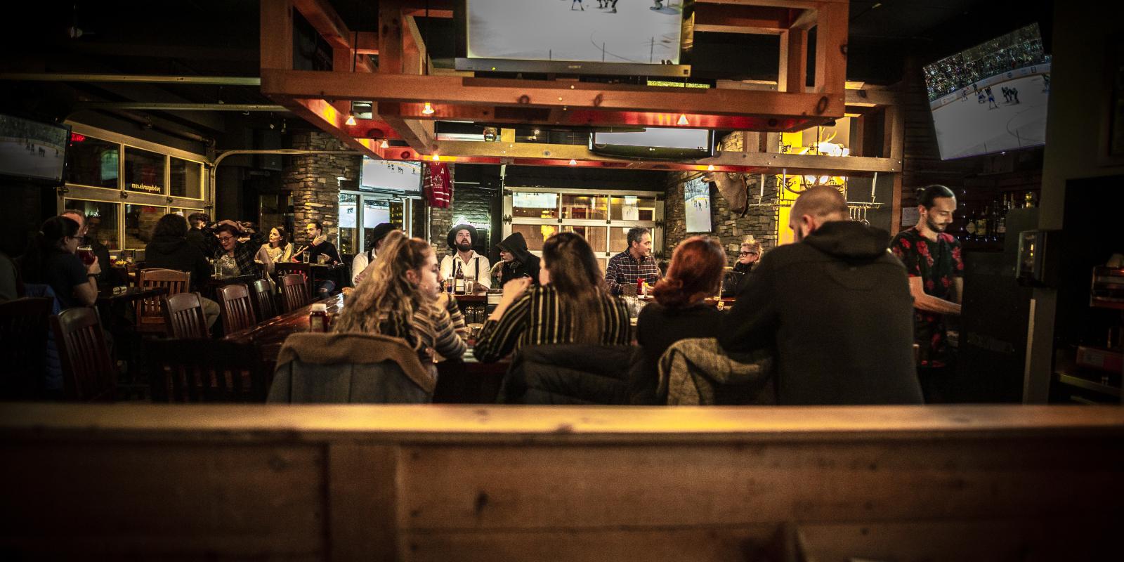 Pub du Parvis - Restaurants | Restaurants | Visit Québec City