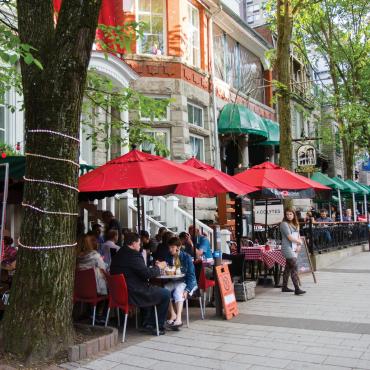 Guide to Saint-Roch in Québec City| Visit Québec City